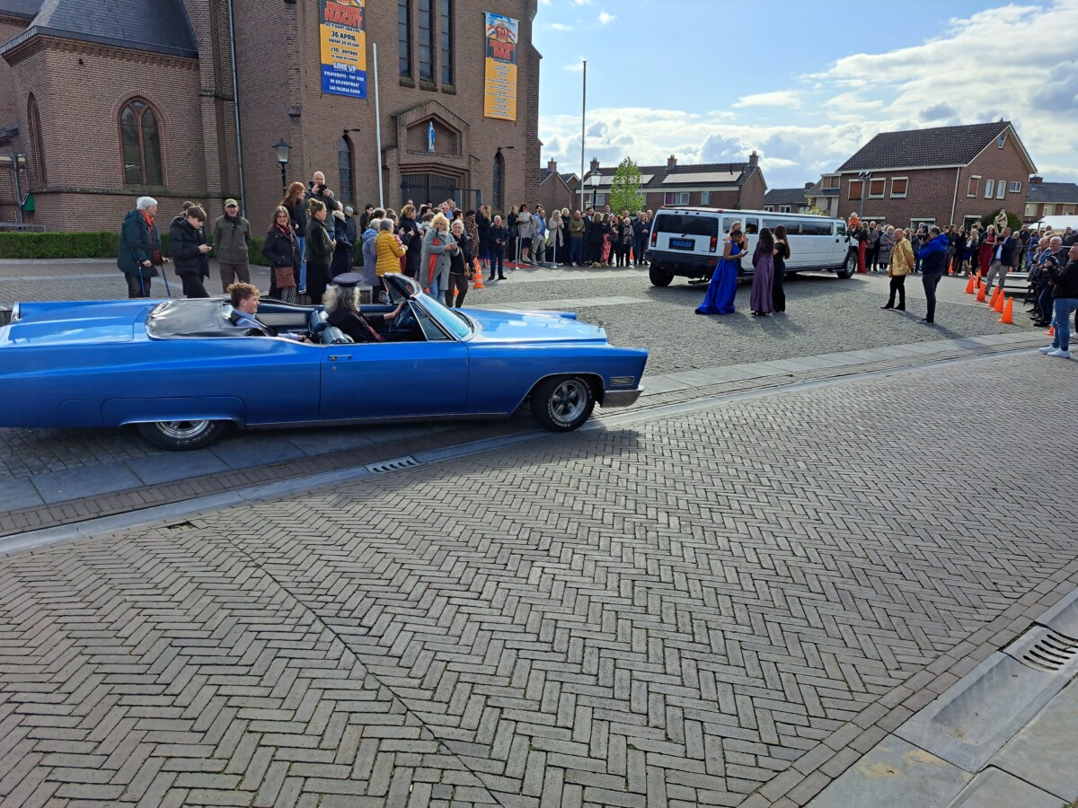 Diner en galafeest van het Metzo College Doetinchem in ’t Hart van Loil ...